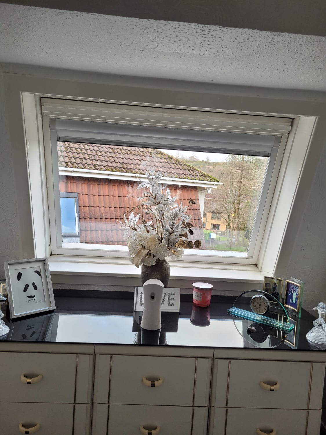 velux-window-in-top-landing-on-side-elevation.jpg - My Roofing Quotes